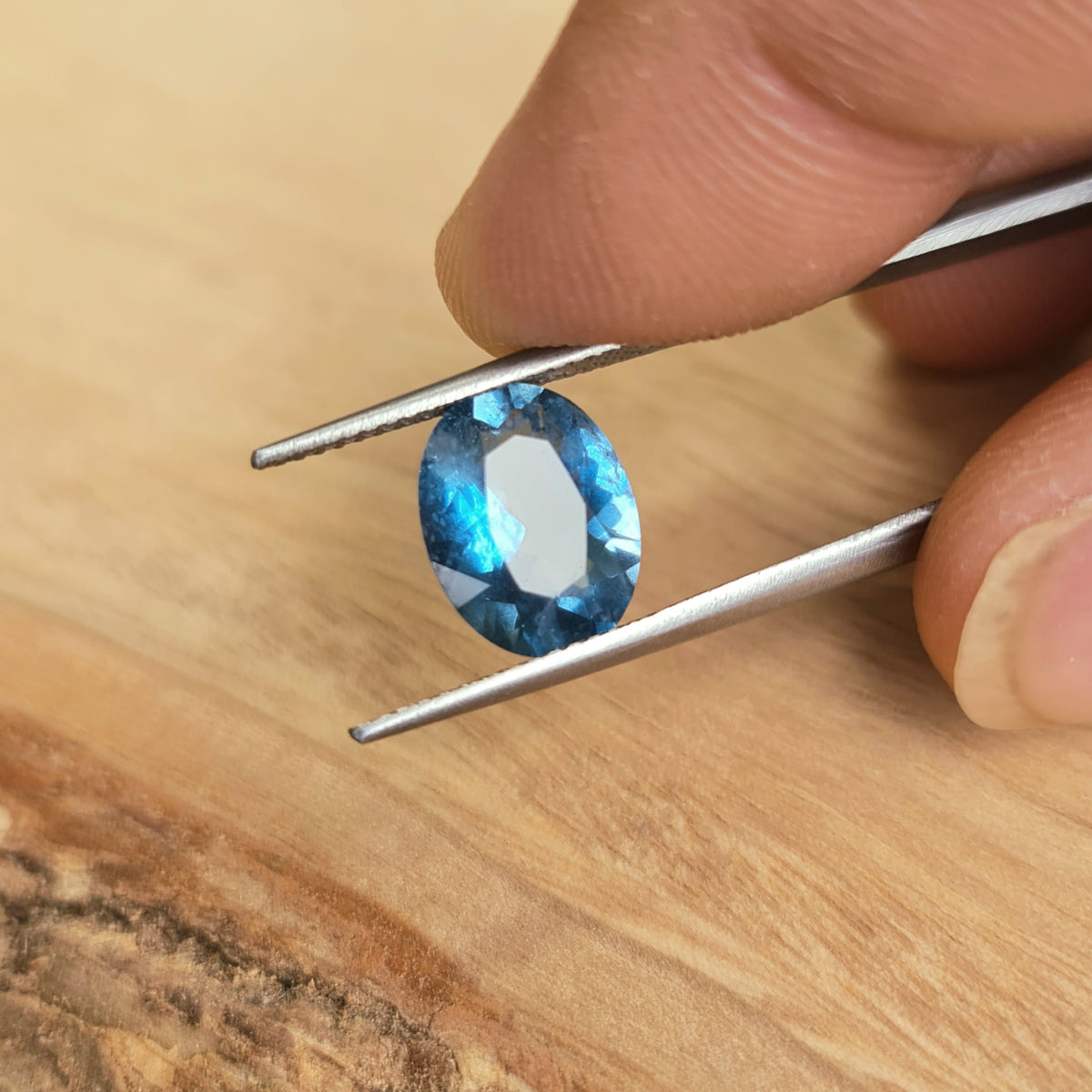 2.42ct Santa Maria Aquamarine Oval Cut . Lawson Gems . Responsibly Sourced