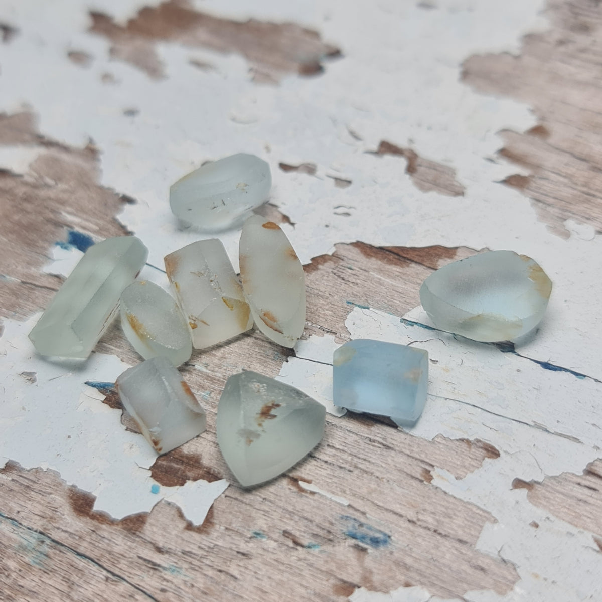 45ct Mixed Beryl Crystal Parcels . Lawson Gems . Gemstone Rough