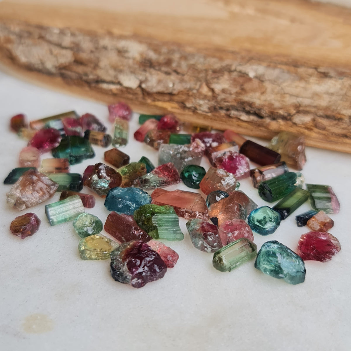 104.85ct Mulit/Bi-Colour Tourmaline Rough Parcel : Lawson Gems ...